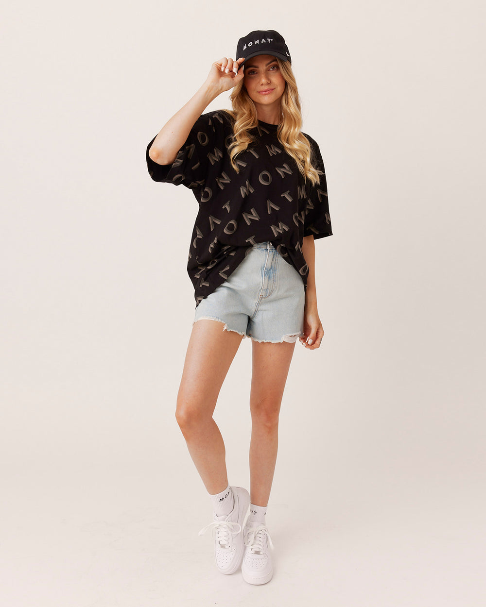 MONAT OVERSIZED TEE BLACK - MONAT Gear